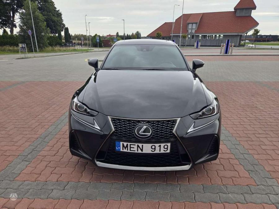 Melns Lexus IS 200 2017 Klaipėda, ar dzinēja tilpumu 2.00 L un nobraukumu 105 tūkst. km par 18500 €, foto 3 vietnē AUTOMOTO.COM.LV