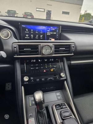 Melns Lexus IS 200 2017 Klaipėda, ar dzinēja tilpumu 2.00 L un nobraukumu 105 tūkst. km par 18500 €, foto 19 vietnē AUTOMOTO.COM.LV