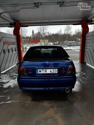 Zils Lexus IS 200 1999 Alīta, ar dzinēja tilpumu 2.00 L un nobraukumu 227 tūkst. km par 2300 €, foto 4 vietnē AUTOMOTO.COM.LV