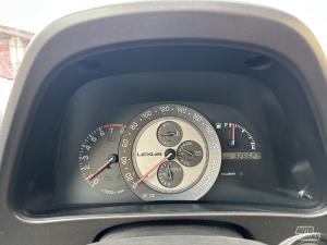 Zaļš Lexus IS 200 1999 Vievis, ar dzinēja tilpumu 2.00 L un nobraukumu 327 tūkst. km par 3600 €, foto 19 vietnē AUTOMOTO.COM.LV