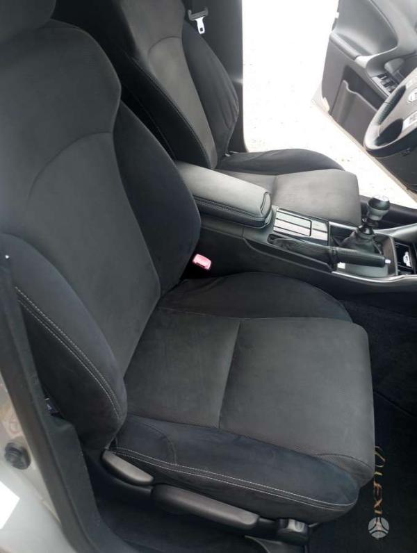 Grey Lexus IS 200 2011 in Kaunas, with an engine capacity of 2.20 L and mileage of 240 thousand km for 3500 €, photo 10 on AUTOMOTO.COM.LV