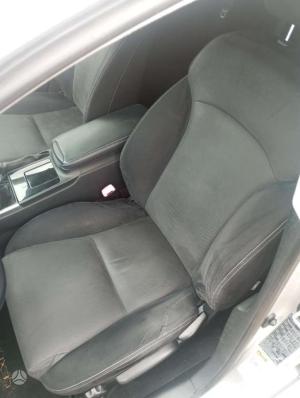 Grey Lexus IS 200 2011 in Kaunas, with an engine capacity of 2.20 L and mileage of 240 thousand km for 3500 €, photo 16 on AUTOMOTO.COM.LV