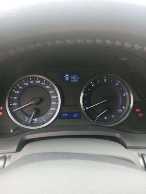Grey Lexus IS 200 2011 in Kaunas, with an engine capacity of 2.20 L and mileage of 240 thousand km for 3500 €, photo 21 on AUTOMOTO.COM.LV