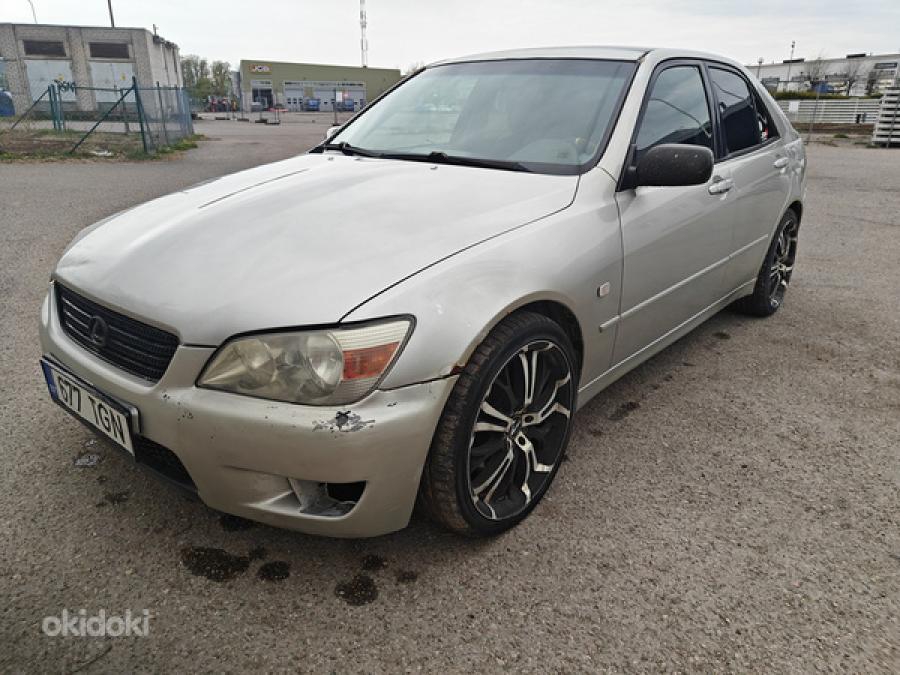 Lexus IS 200 1999 Pērnava, ar dzinēja tilpumu 2.00 L un nobraukumu 454 tūkst. km par 2200 €, foto 1 vietnē AUTOMOTO.COM.LV