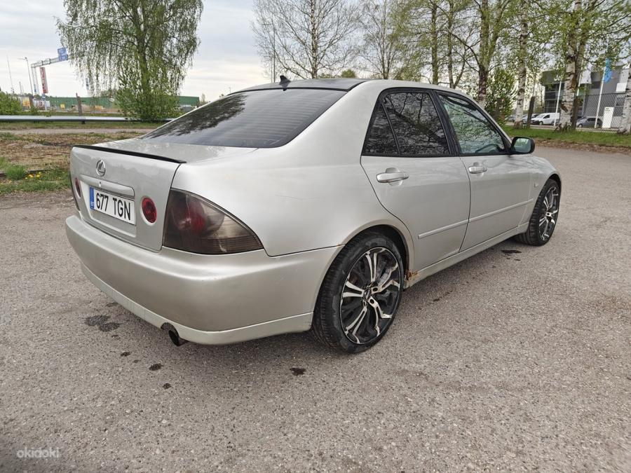 Lexus IS 200 1999 Pērnava, ar dzinēja tilpumu 2.00 L un nobraukumu 454 tūkst. km par 2200 €, foto 9 vietnē AUTOMOTO.COM.LV