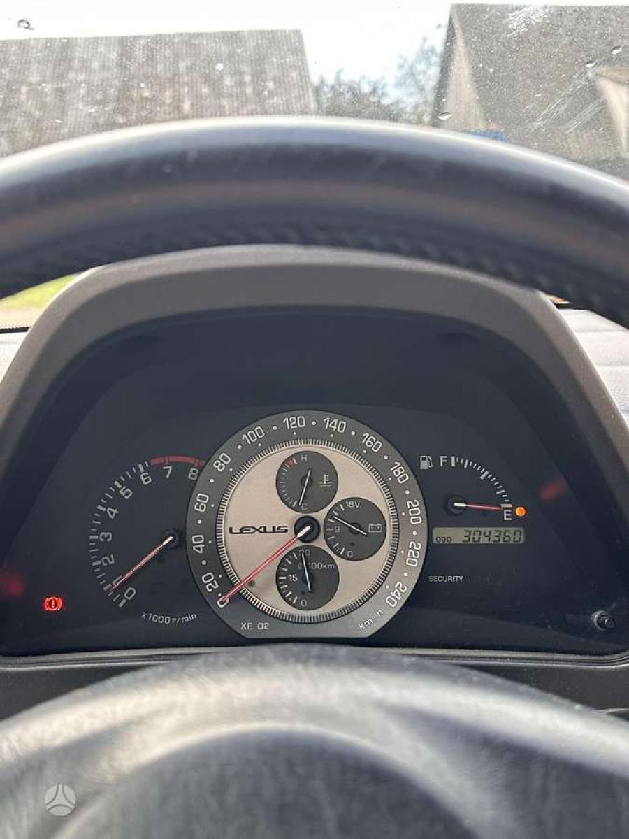 Lexus IS 200 2000 Kauņa, ar dzinēja tilpumu 1.99 L un nobraukumu 304 tūkst. km par 2750 €, foto 5 vietnē AUTOMOTO.COM.LV