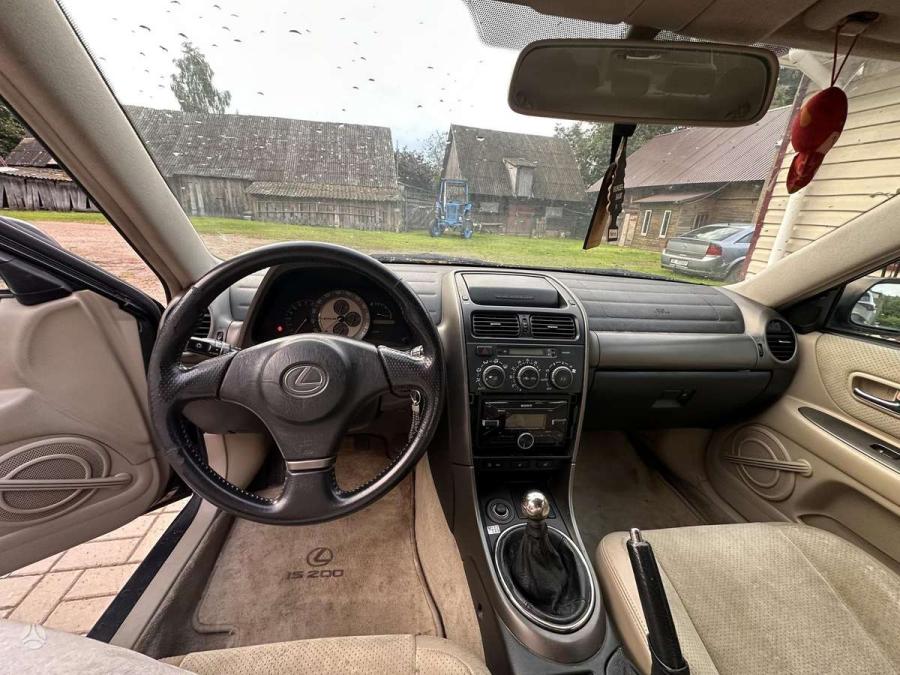 Lexus IS 200 2000 Kauņa, ar dzinēja tilpumu 1.99 L un nobraukumu 304 tūkst. km par 2750 €, foto 6 vietnē AUTOMOTO.COM.LV