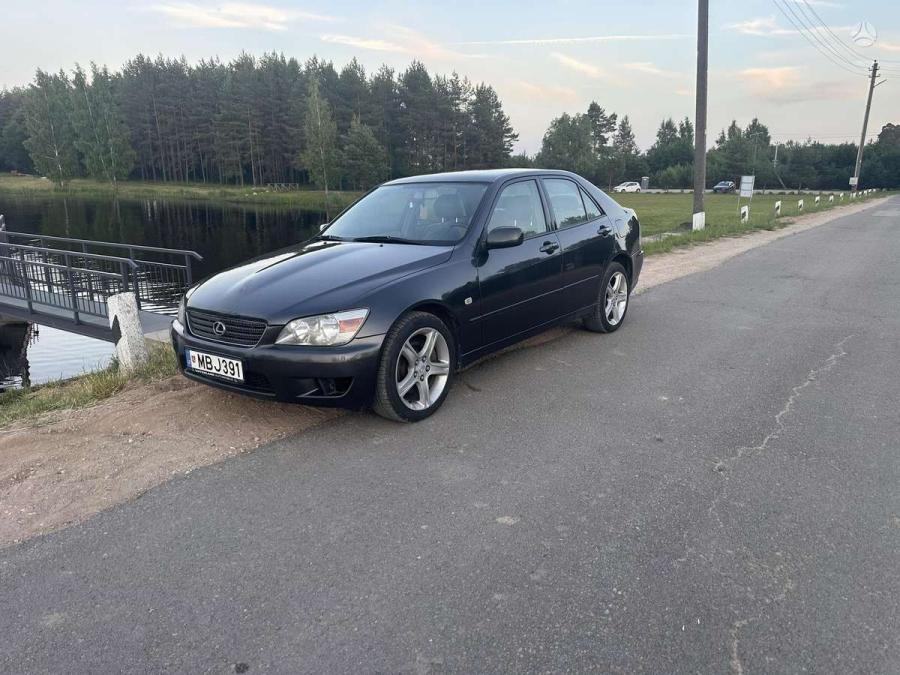 Lexus IS 200 2000 Kauņa, ar dzinēja tilpumu 1.99 L un nobraukumu 304 tūkst. km par 2750 €, foto 8 vietnē AUTOMOTO.COM.LV