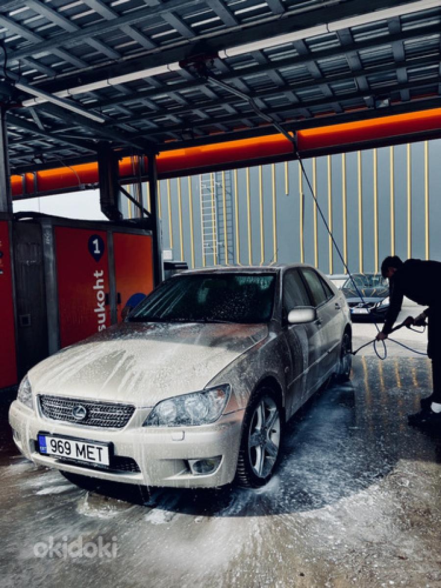 Lexus IS 200 2005 Narva, ar dzinēja tilpumu 0.11 L un nobraukumu 163 tūkst. km par 2000 €, foto 3 vietnē AUTOMOTO.COM.LV