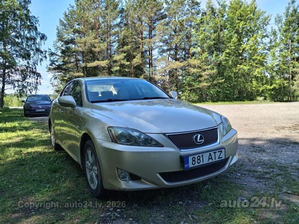 Beige Lexus IS 2006 in Tallinn, with an engine capacity of 2.20 L and mileage of 269 thousand km for 4000 €, photo 10 on AUTOMOTO.COM.LV