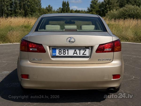 Beige Lexus IS 2006 in Tallinn, with an engine capacity of 2.20 L and mileage of 269 thousand km for 3490 €, photo 5 on AUTOMOTO.COM.LV