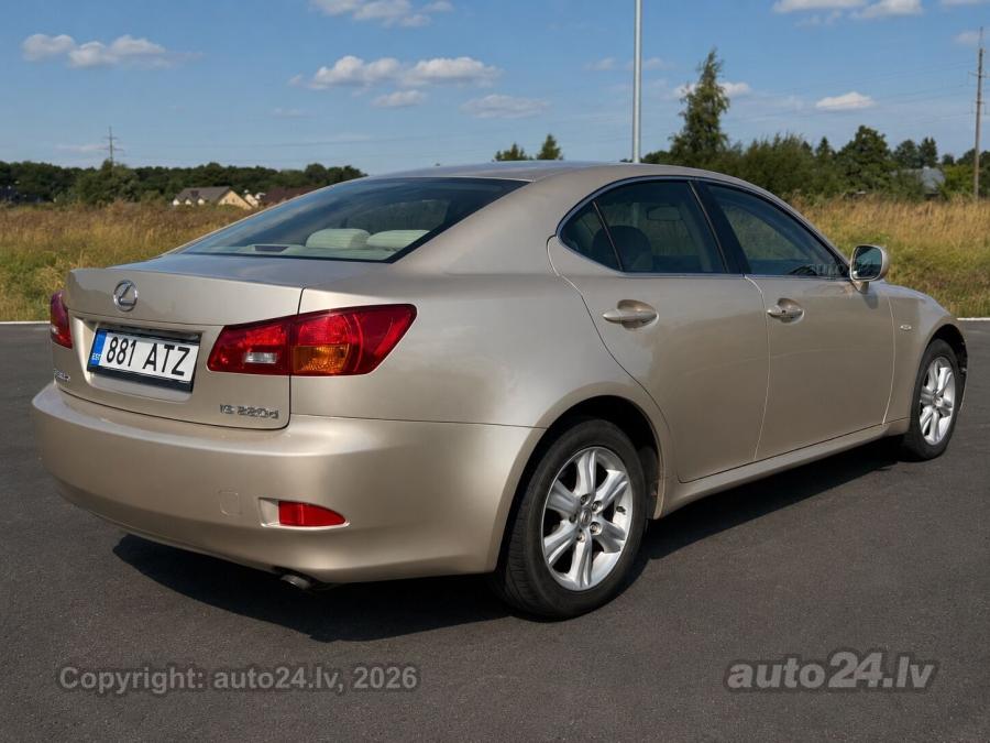 Smilšu krāsa Lexus IS 2006 Tallina, ar dzinēja tilpumu 2.20 L un nobraukumu 269 tūkst. km par 3490 €, foto 7 vietnē AUTOMOTO.COM.LV