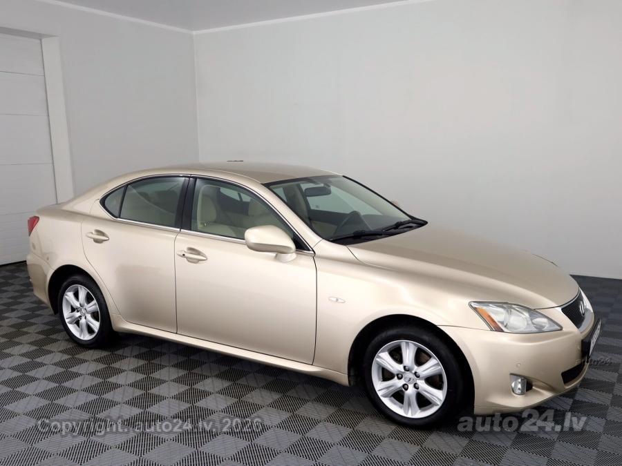 Beige Lexus IS 2006 in Tallinn, with an engine capacity of 2.50 L and mileage of 176 thousand km for 3999 €, photo 1 on AUTOMOTO.COM.LV
