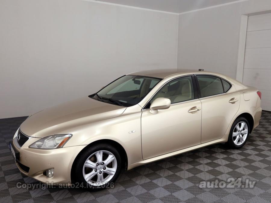 Beige Lexus IS 2006 in Tallinn, with an engine capacity of 2.50 L and mileage of 176 thousand km for 3999 €, photo 3 on AUTOMOTO.COM.LV