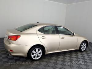 Beige Lexus IS 2006 in Tallinn, with an engine capacity of 2.50 L and mileage of 176 thousand km for 3999 €, photo 4 on AUTOMOTO.COM.LV