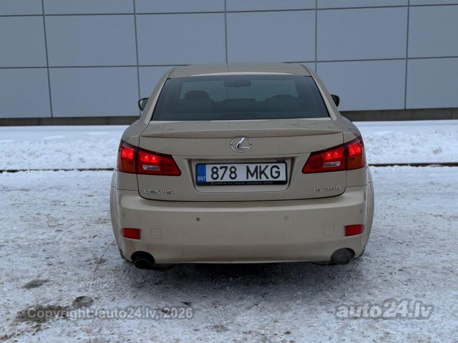 Smilšu krāsa Lexus IS 2007 Tartu, ar dzinēja tilpumu 2.50 L un nobraukumu 310 tūkst. km par 3400 €, foto 5 vietnē AUTOMOTO.COM.LV