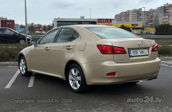 Smilšu krāsa Lexus IS 2007 Tallina, ar dzinēja tilpumu 2.20 L un nobraukumu 255 tūkst. km par 2999 €, foto 6 vietnē AUTOMOTO.COM.LV