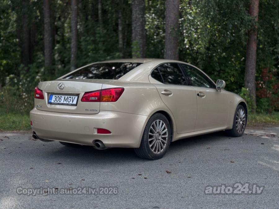 Beige Lexus IS 2007 in Tallinn, with an engine capacity of 2.50 L and mileage of 169 thousand km for 5200 €, photo 6 on AUTOMOTO.COM.LV