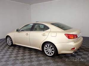 Smilšu krāsa Lexus IS 2008 Tallina, ar dzinēja tilpumu 2.50 L un nobraukumu 269 tūkst. km par 3999 €, foto 4 vietnē AUTOMOTO.COM.LV