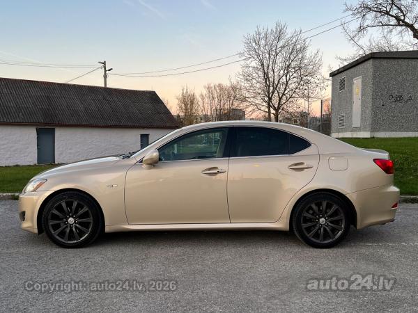 Smilšu krāsa Lexus IS 2008 Tallina, ar dzinēja tilpumu 2.50 L un nobraukumu 183 tūkst. km par 7290 €, foto 6 vietnē AUTOMOTO.COM.LV