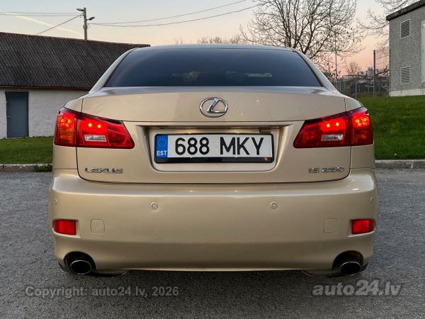 Smilšu krāsa Lexus IS 2008 Tallina, ar dzinēja tilpumu 2.50 L un nobraukumu 183 tūkst. km par 7290 €, foto 7 vietnē AUTOMOTO.COM.LV