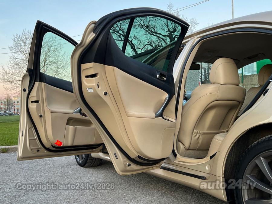 Beige Lexus IS 2008 in Tallinn, with an engine capacity of 2.50 L and mileage of 183 thousand km for 7290 €, photo 10 on AUTOMOTO.COM.LV