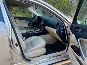Beige Lexus IS 2008 in Tallinn, with an engine capacity of 2.50 L and mileage of 183 thousand km for 7290 €, photo 15 on AUTOMOTO.COM.LV