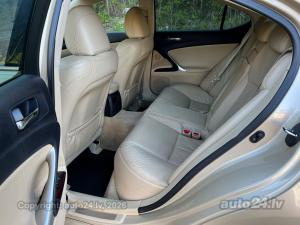 Beige Lexus IS 2008 in Tallinn, with an engine capacity of 2.50 L and mileage of 183 thousand km for 7290 €, photo 18 on AUTOMOTO.COM.LV