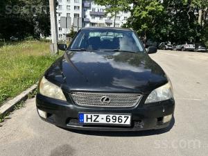 Black Lexus IS 1999 in Riga, with an engine capacity of 2.00 L and mileage of 258 thousand km for 1200 €, photo  on AUTOMOTO.COM.LV