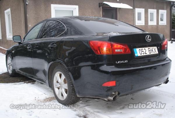 Melns Lexus IS 2006 Veru, ar dzinēja tilpumu 2.50 L un nobraukumu 244 tūkst. km par 3500 €, foto 8 vietnē AUTOMOTO.COM.LV