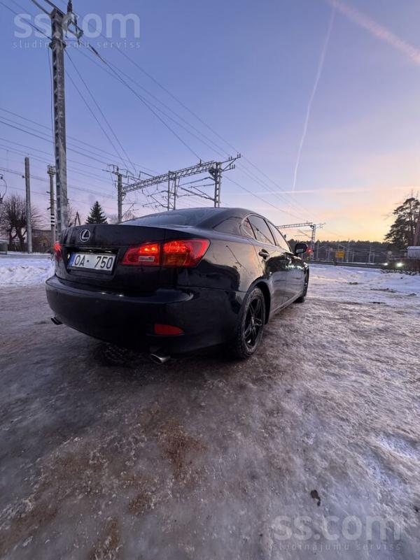 Melns Lexus IS 2006 Jūrmala, ar dzinēja tilpumu 2.50 L un nobraukumu 211 tūkst. km par 3950 €, foto 6 vietnē AUTOMOTO.COM.LV