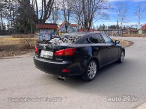 Black Lexus IS 2006 in Tallinn, with an engine capacity of 2.20 L and mileage of 222 thousand km for 1999 €, photo 5 on AUTOMOTO.COM.LV