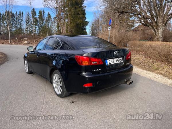 Melns Lexus IS 2006 Tallina, ar dzinēja tilpumu 2.20 L un nobraukumu 222 tūkst. km par 1999 €, foto 7 vietnē AUTOMOTO.COM.LV