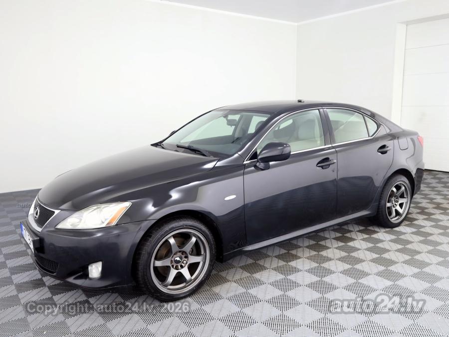 Melns Lexus IS 2006 Tallina, ar dzinēja tilpumu 2.20 L un nobraukumu 379 tūkst. km par 1999 €, foto 3 vietnē AUTOMOTO.COM.LV