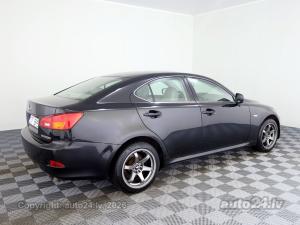 Melns Lexus IS 2006 Tallina, ar dzinēja tilpumu 2.20 L un nobraukumu 379 tūkst. km par 1999 €, foto 4 vietnē AUTOMOTO.COM.LV