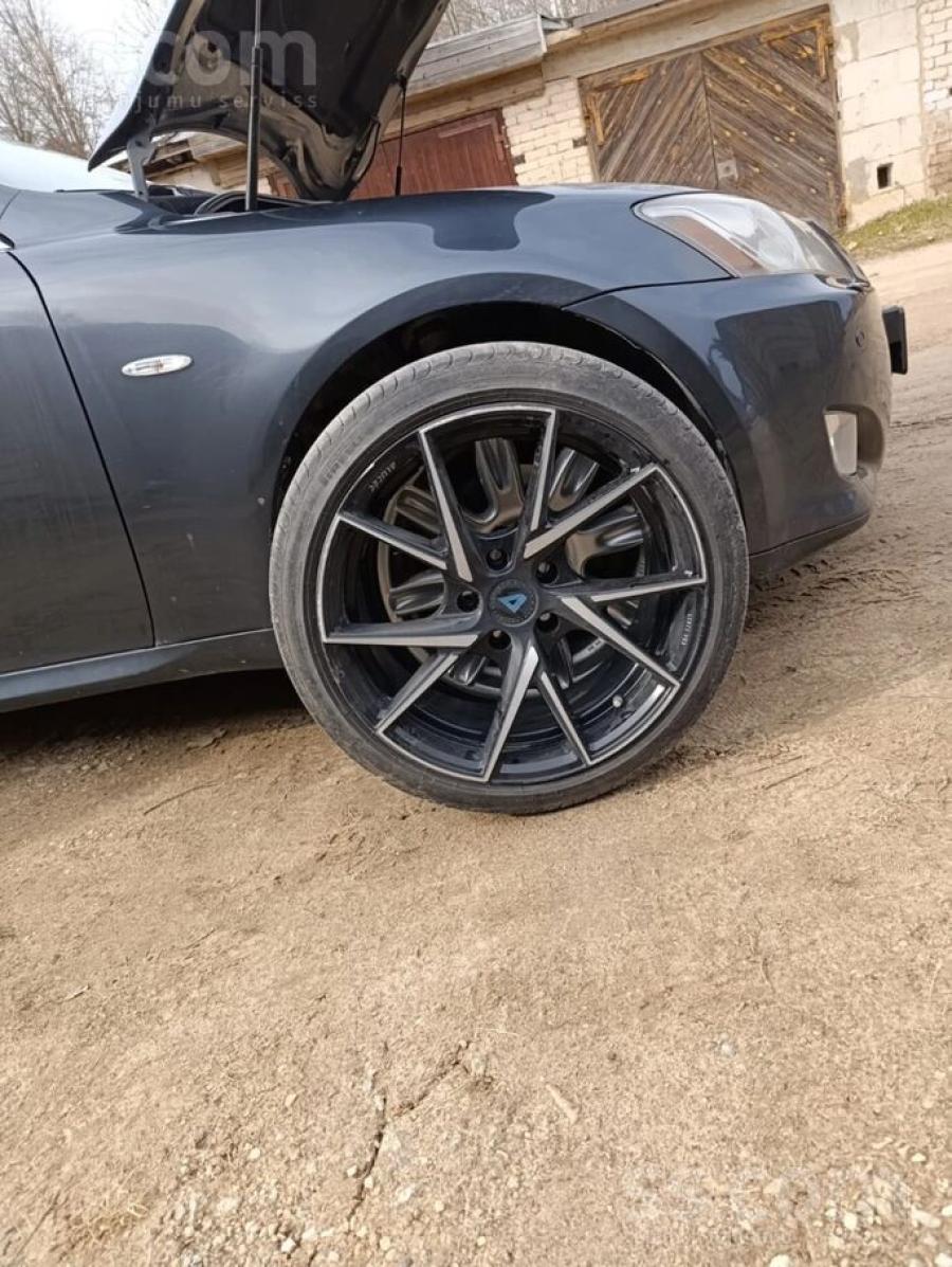 Melns Lexus IS 2006 Rīga, ar dzinēja tilpumu 2.20 L un nobraukumu 245 tūkst. km par 3000 €, foto 10 vietnē AUTOMOTO.COM.LV