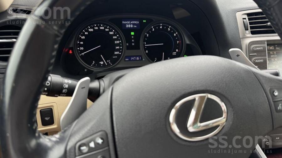 Black Lexus IS 2006 in Riga, with an engine capacity of 2.50 L and mileage of 147 thousand km for 4900 €, photo 17 on AUTOMOTO.COM.LV
