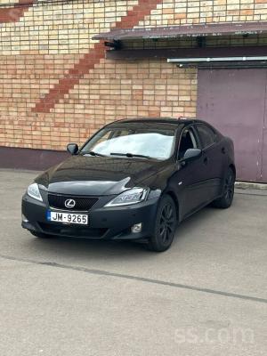 Melns Lexus IS 2006 Rīga, ar dzinēja tilpumu 2.20 L un nobraukumu 339 tūkst. km par 2100 €, foto  vietnē AUTOMOTO.COM.LV