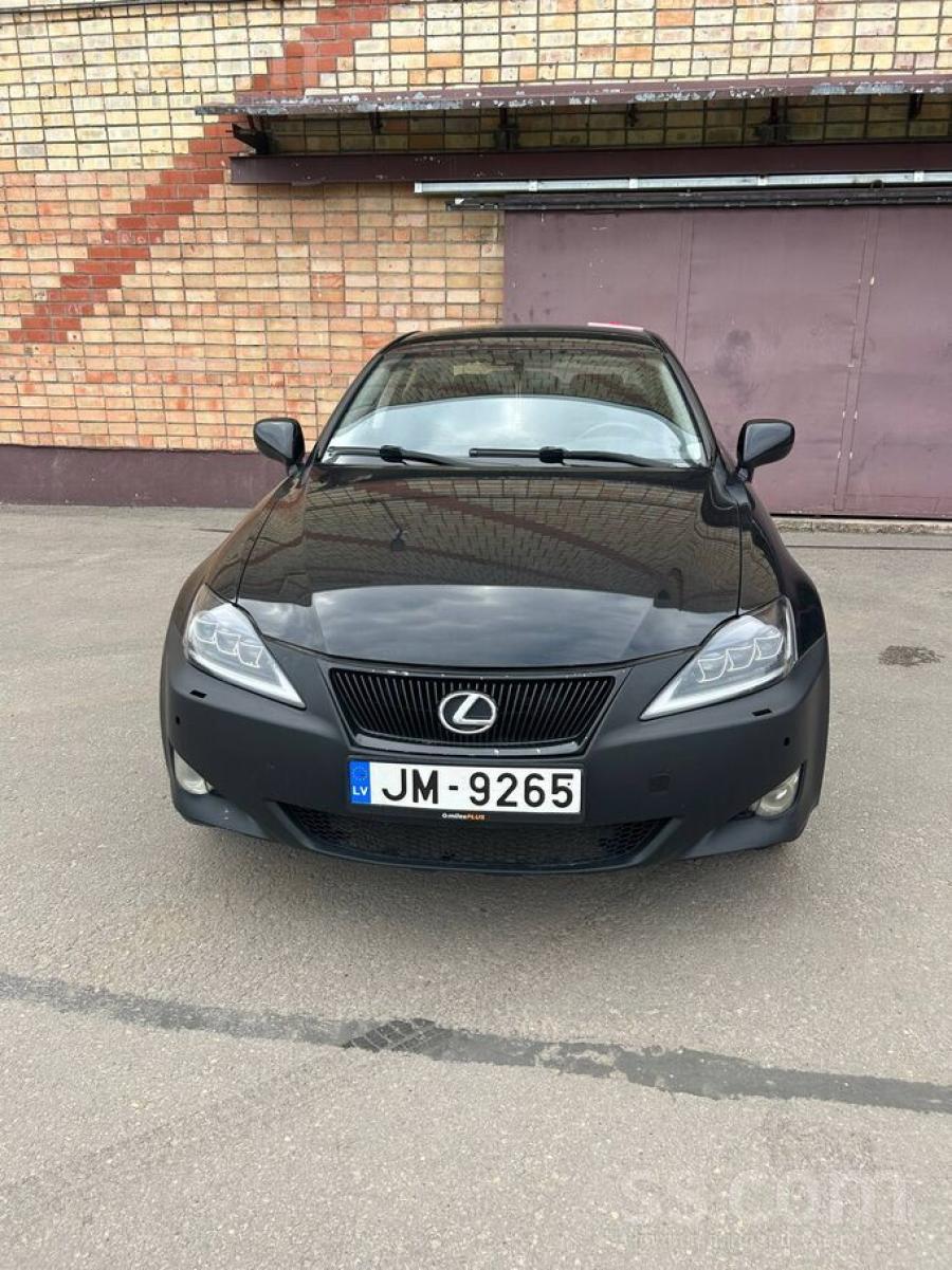 Melns Lexus IS 2006 Rīga, ar dzinēja tilpumu 2.20 L un nobraukumu 339 tūkst. km par 2100 €, foto 7 vietnē AUTOMOTO.COM.LV