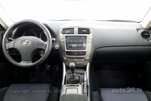 Melns Lexus IS 2006 Tallina, ar dzinēja tilpumu 2.20 L un nobraukumu 336 tūkst. km par 2499 €, foto 5 vietnē AUTOMOTO.COM.LV