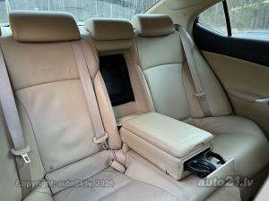 Melns Lexus IS 2007 Tallina, ar dzinēja tilpumu 2.50 L un nobraukumu 179 tūkst. km par 6495 €, foto 18 vietnē AUTOMOTO.COM.LV