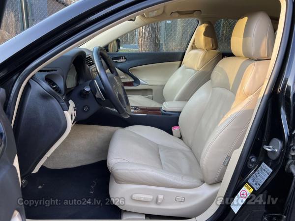 Melns Lexus IS 2007 Tallina, ar dzinēja tilpumu 2.50 L un nobraukumu 179 tūkst. km par 6495 €, foto 11 vietnē AUTOMOTO.COM.LV