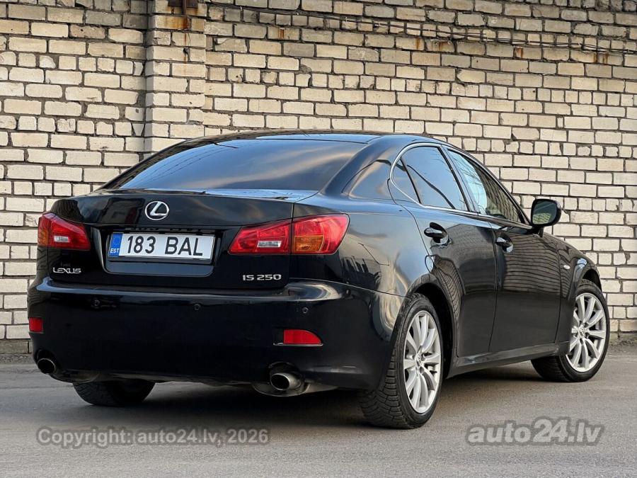 Melns Lexus IS 2007 Tallina, ar dzinēja tilpumu 2.50 L un nobraukumu 198 tūkst. km par 6795 €, foto 2 vietnē AUTOMOTO.COM.LV