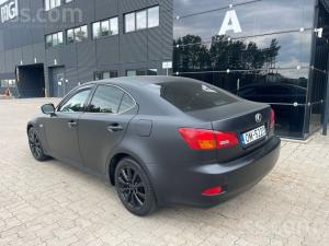Black Lexus IS 2007 in Riga, with an engine capacity of 2.20 L and mileage of 0 thousand km for 2350 €, photo 7 on AUTOMOTO.COM.LV