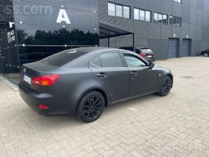 Black Lexus IS 2007 in Riga, with an engine capacity of 2.20 L and mileage of 0 thousand km for 2350 €, photo 9 on AUTOMOTO.COM.LV