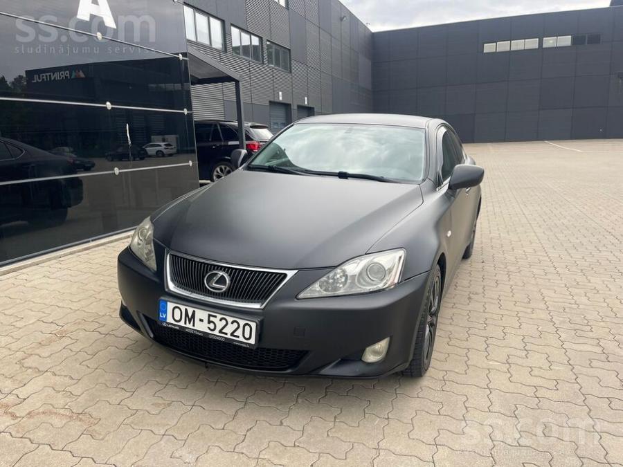 Black Lexus IS 2007 in Riga, with an engine capacity of 2.20 L and mileage of 0 thousand km for 2350 €, photo 12 on AUTOMOTO.COM.LV