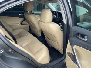 Black Lexus IS 2007 in Riga, with an engine capacity of 2.20 L and mileage of 0 thousand km for 2350 €, photo 15 on AUTOMOTO.COM.LV