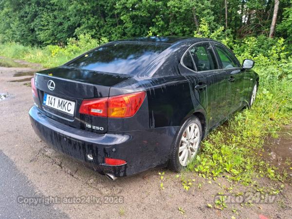 Black Lexus IS 2007 in Keila, with an engine capacity of 2.50 L and mileage of 300 thousand km for 1399 €, photo 1 on AUTOMOTO.COM.LV