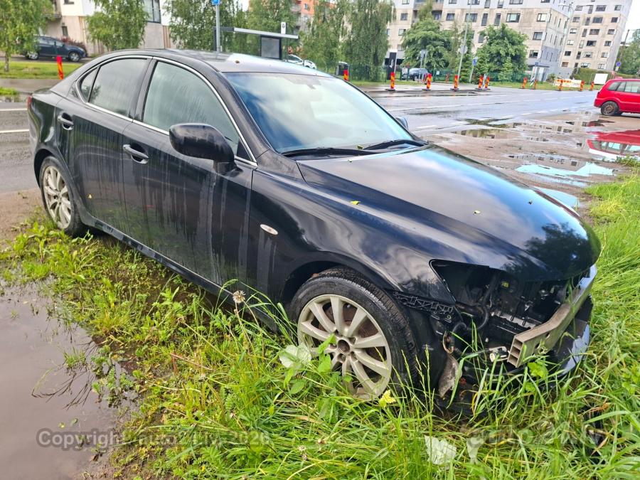 Черный Лексус ИС 2007 в Кейла, объемом двигателя 2.50 л и пробегом 300 тыс. км за 1399 €, фото 8 на AUTOMOTO.COM.LV