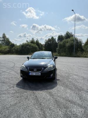 Black Lexus IS 2007 in Rezekne, with an engine capacity of 2.20 L and mileage of 257 thousand km for 4200 €, photo  on AUTOMOTO.COM.LV
